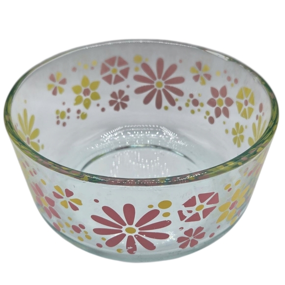 Pyrex | Kitchen | Pyrex 72 Flower Power Floral Glass Bowl With Pink And ...